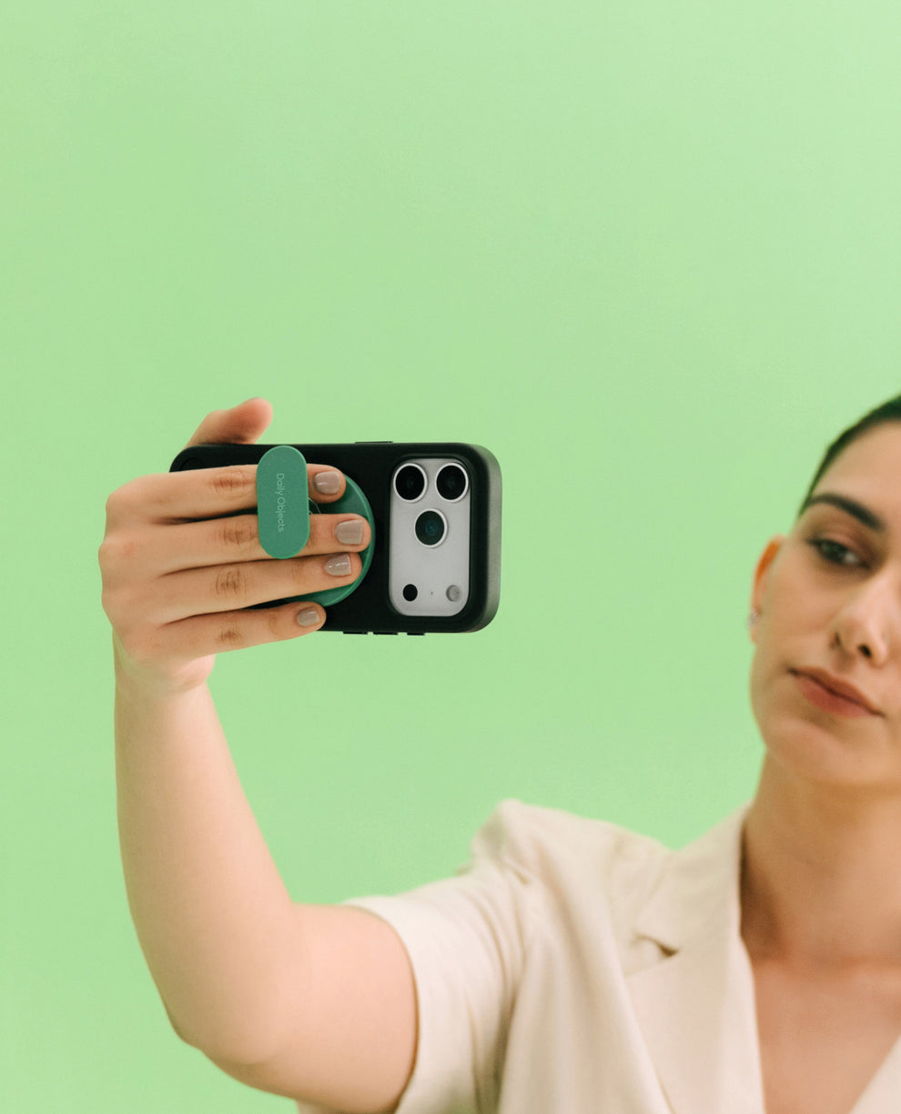 Daily Objects Stack Phone Grip & Stand – Aptronix